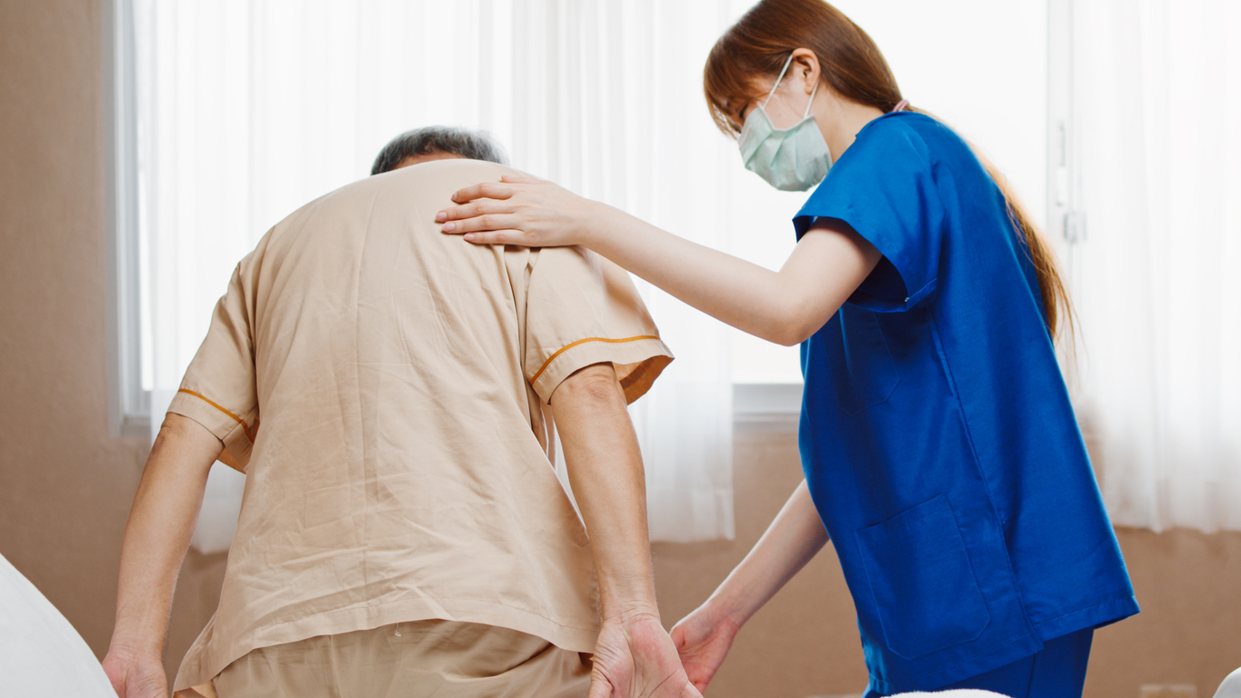 Preventing Falls in Nursing Homes - Midwest Insurance Group